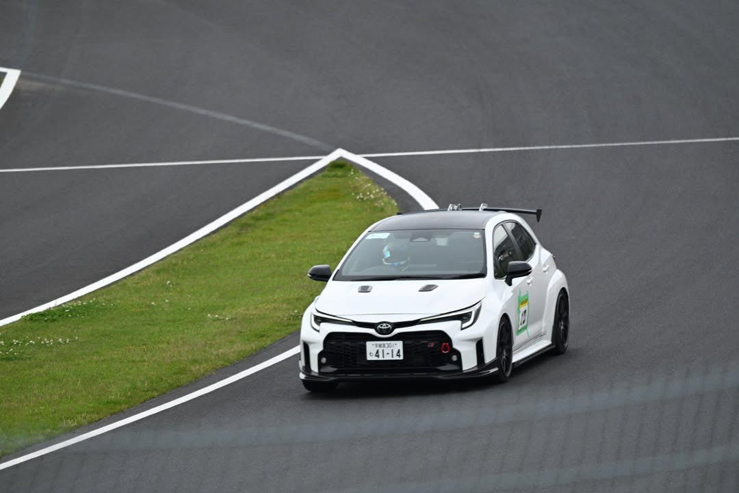 FrogDrive Swan Neck Circuit Wing (GR Corolla) – 555 Engineering Garage